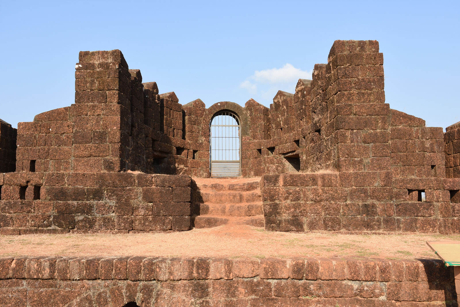 Mirjan Fort - ARCHAEOLOGICAL SURVEY OF INDIA