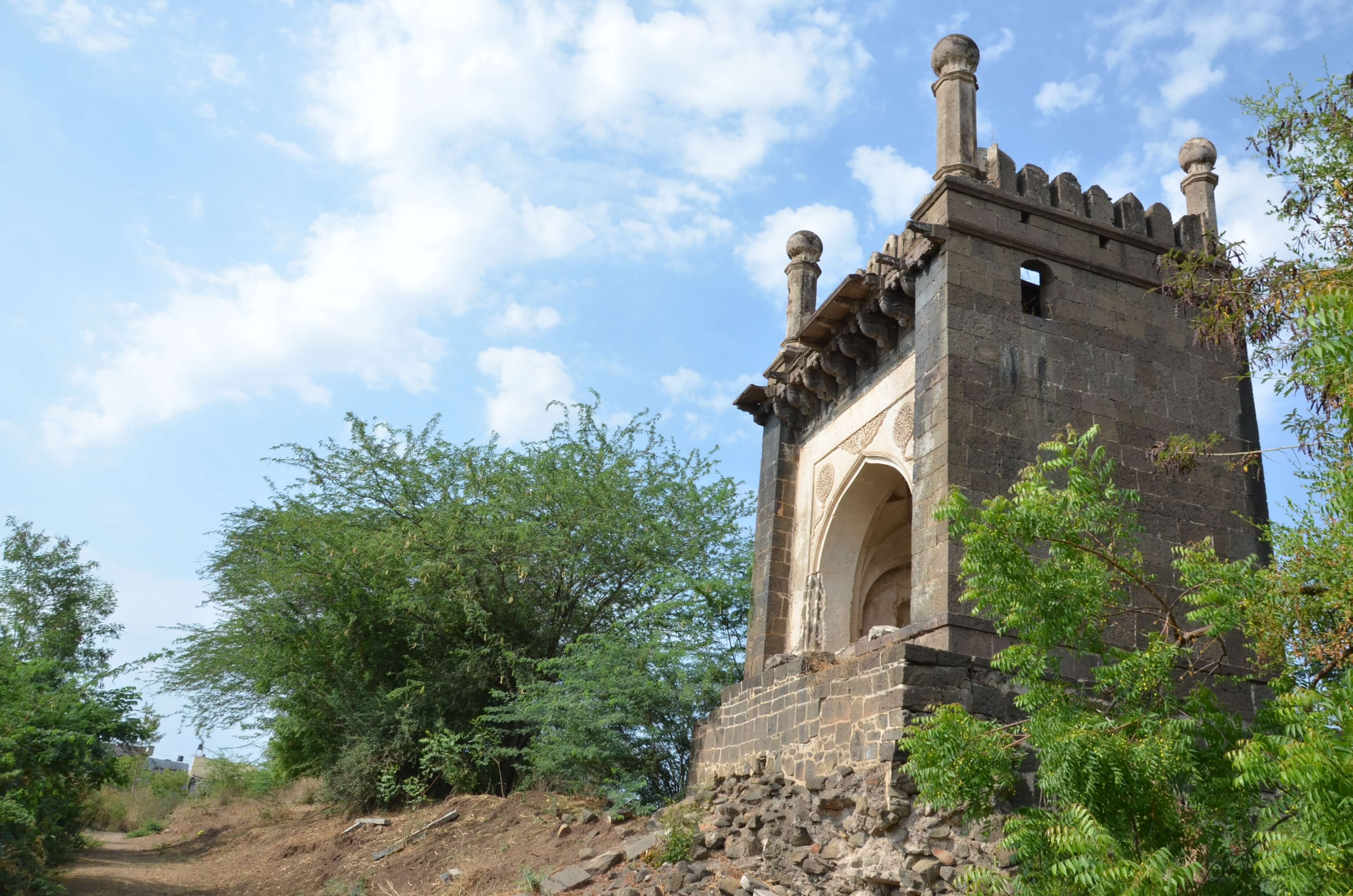 Masjid in the Village site - ARCHAEOLOGICAL SURVEY OF INDIA