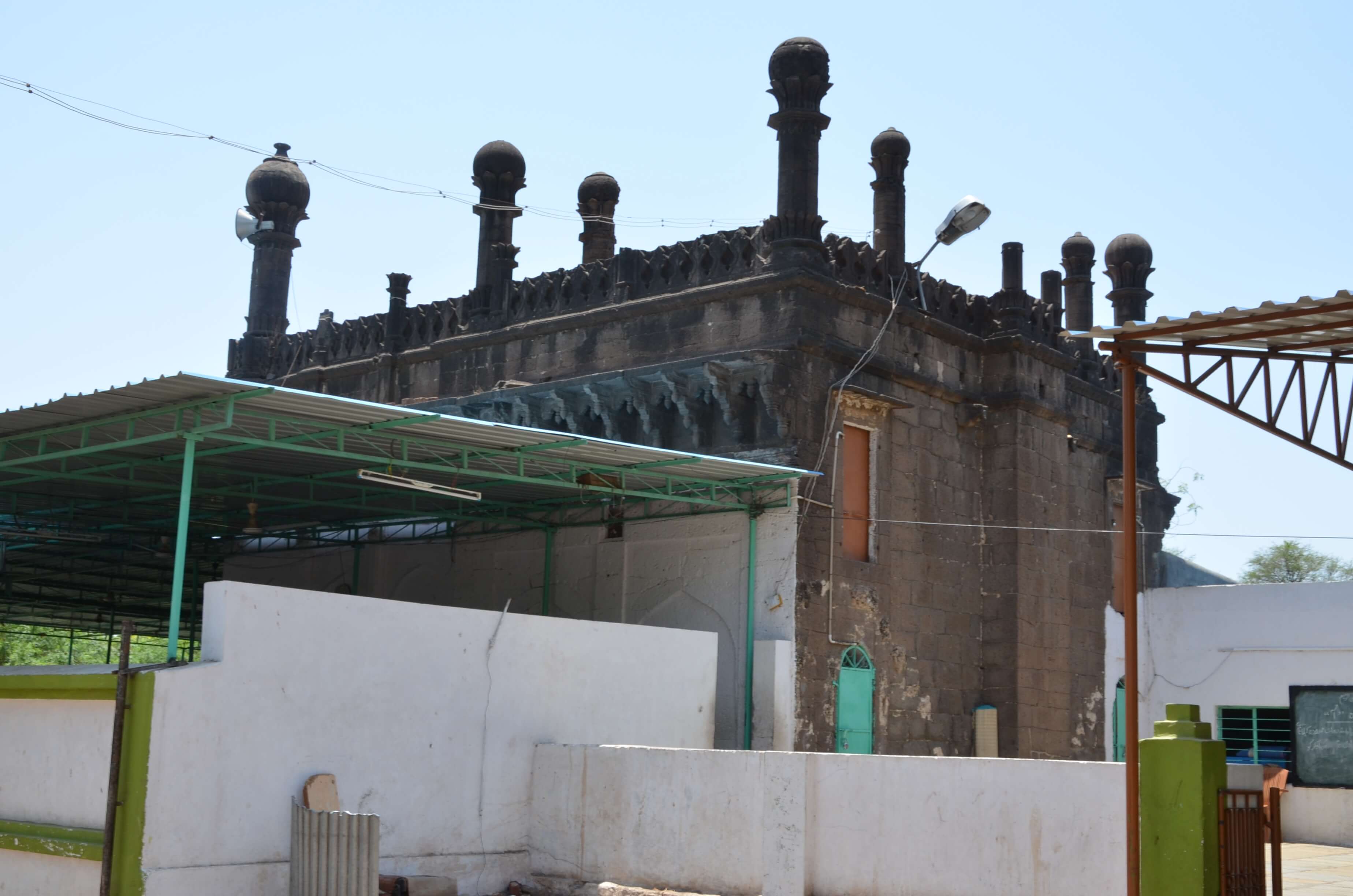 Yakub Dabuli's Mosque and tomb No. 204 - ARCHAEOLOGICAL SURVEY OF INDIA