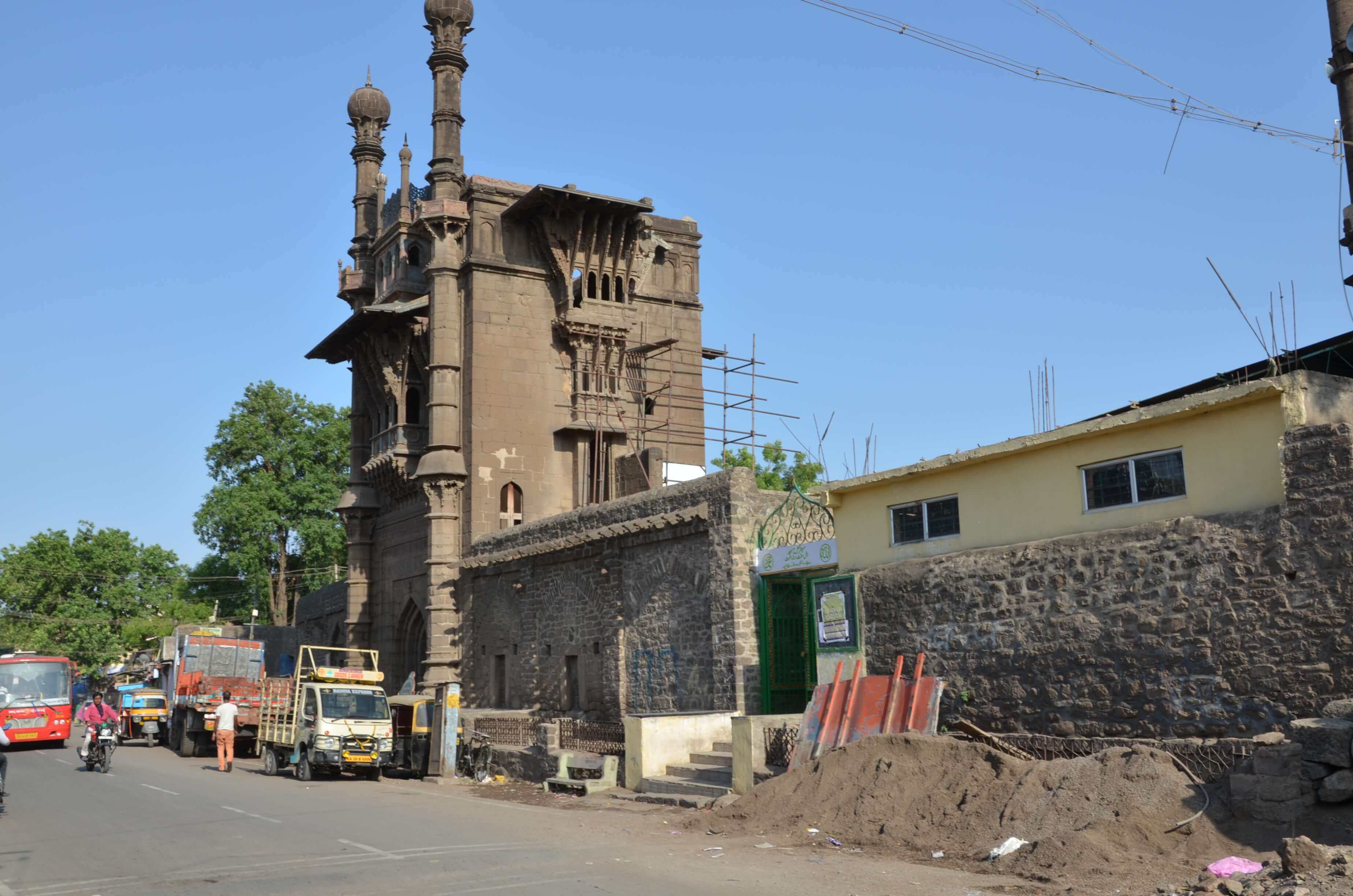 The Mehtar Mahal - ARCHAEOLOGICAL SURVEY OF INDIA