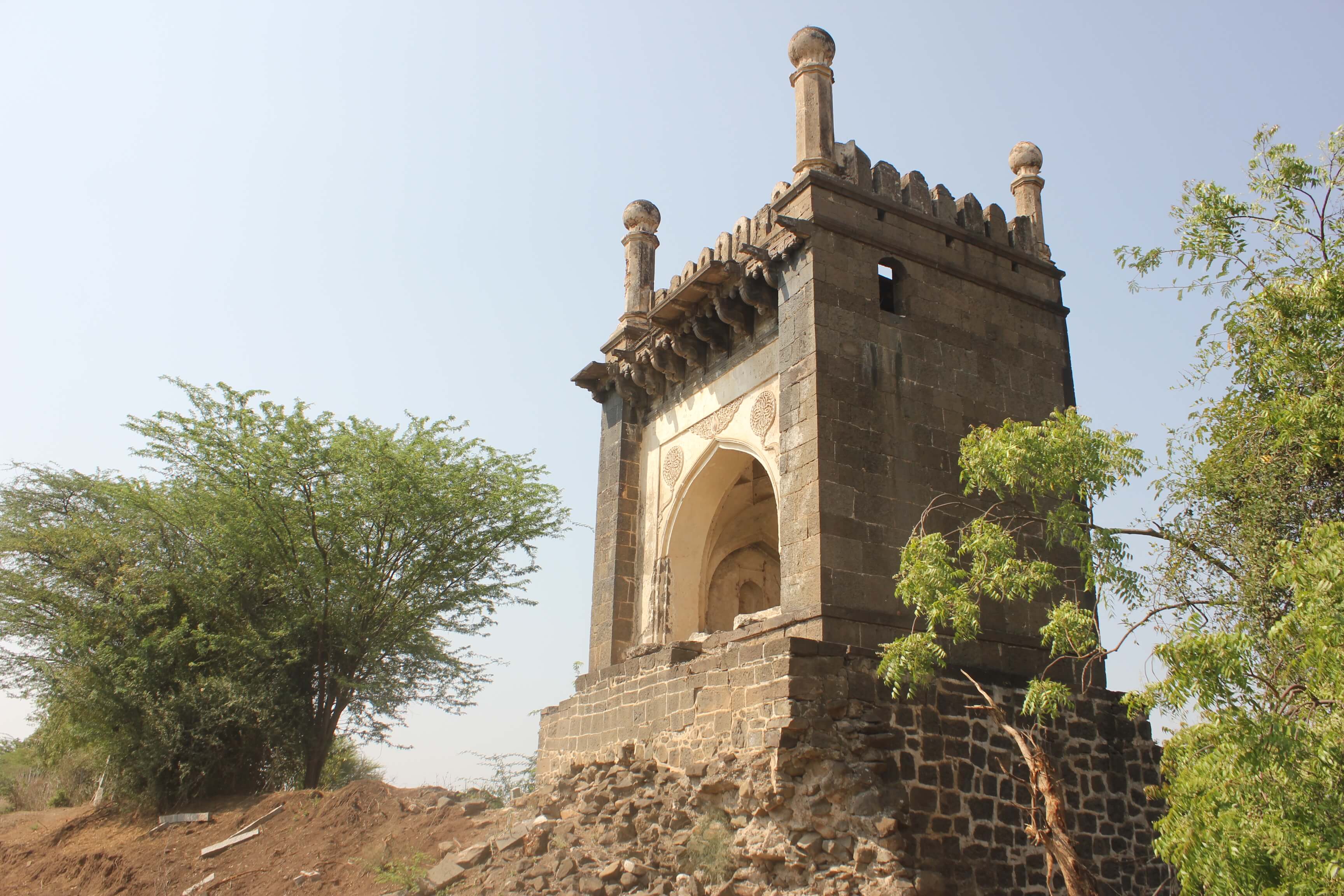 Masjid in the Village site - ARCHAEOLOGICAL SURVEY OF INDIA